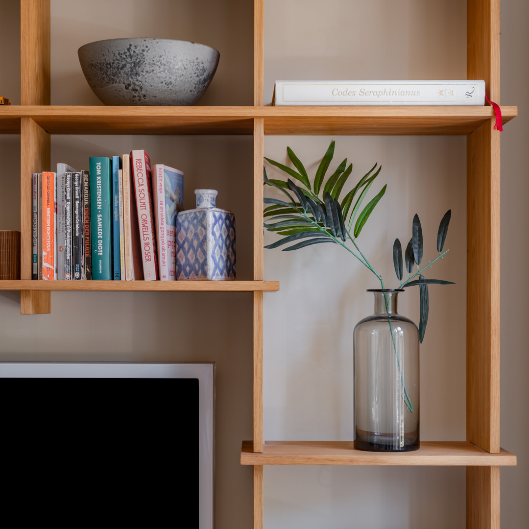 reolREOL | Moderne, tidløse reoler – designet 100% til dit hjem